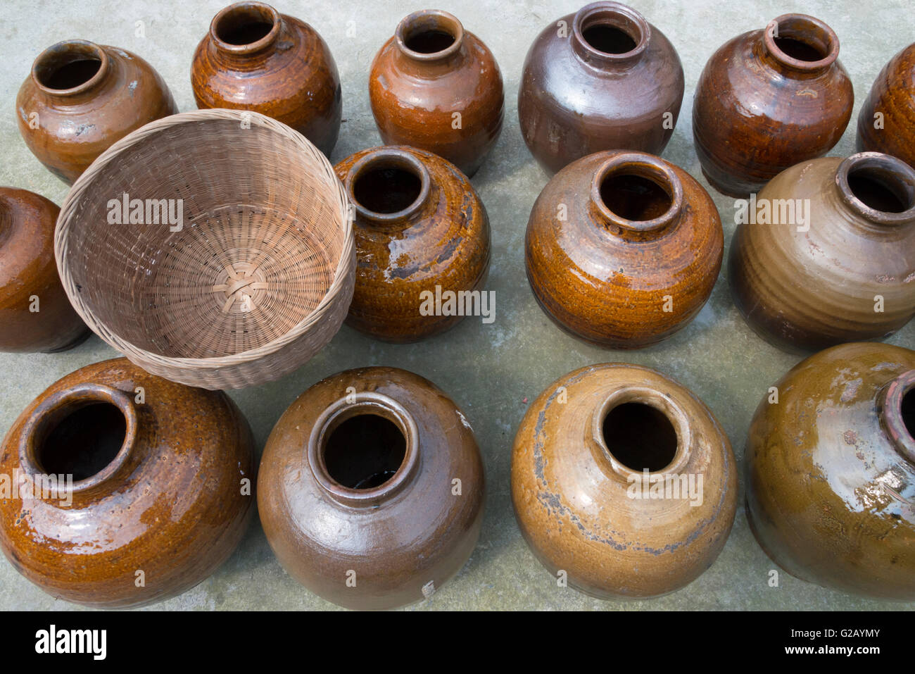 Pottery jars, China Stock Photo - Alamy