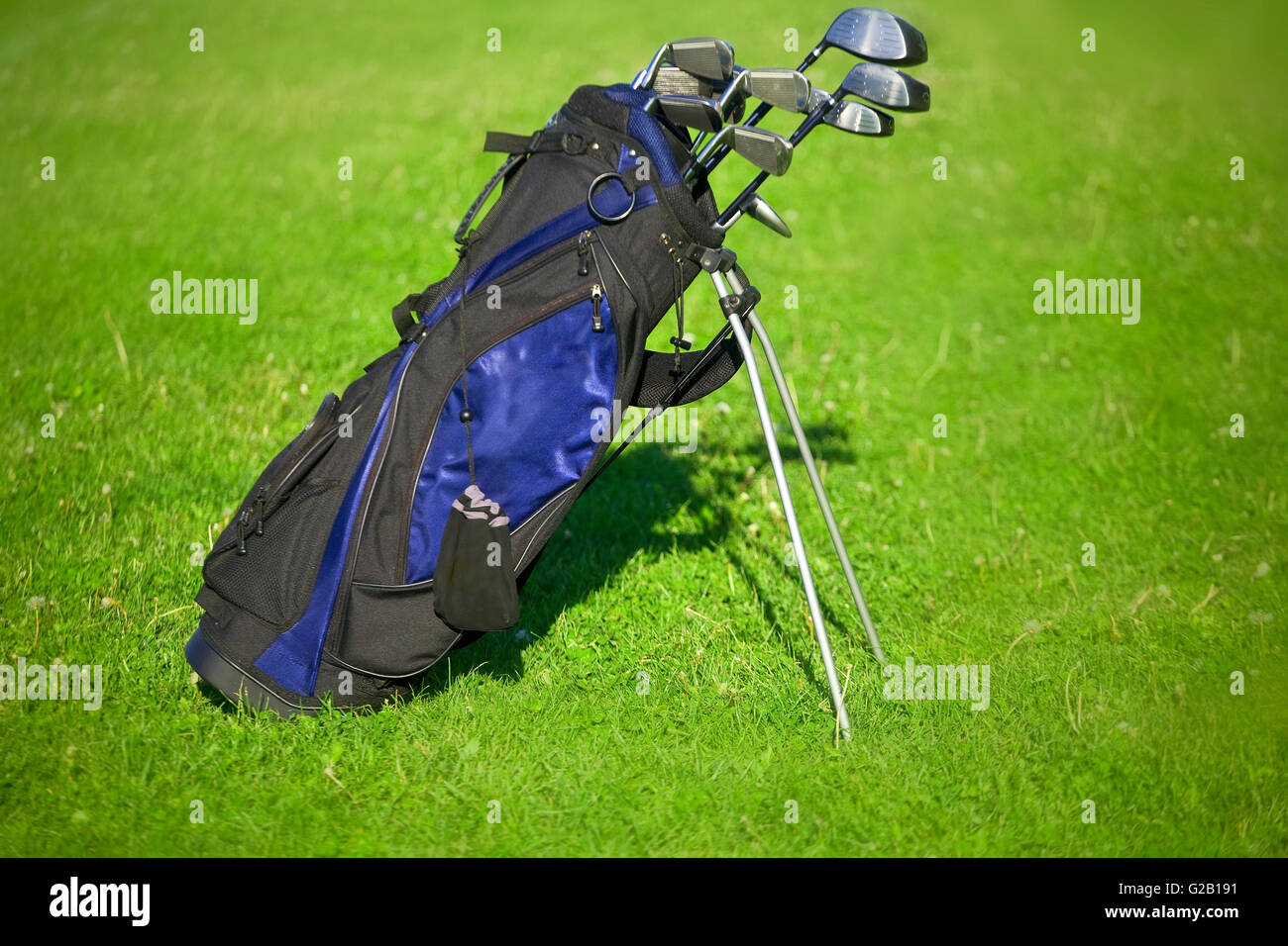 Golf club bag Stock Photo - Alamy