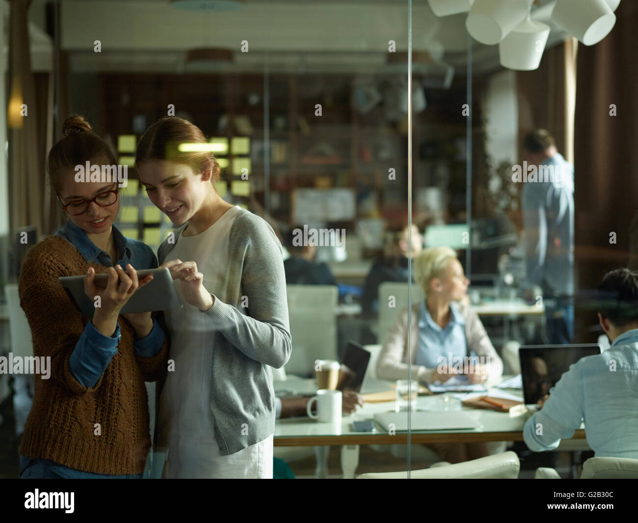 Workmates hi-res stock photography and images - Alamy