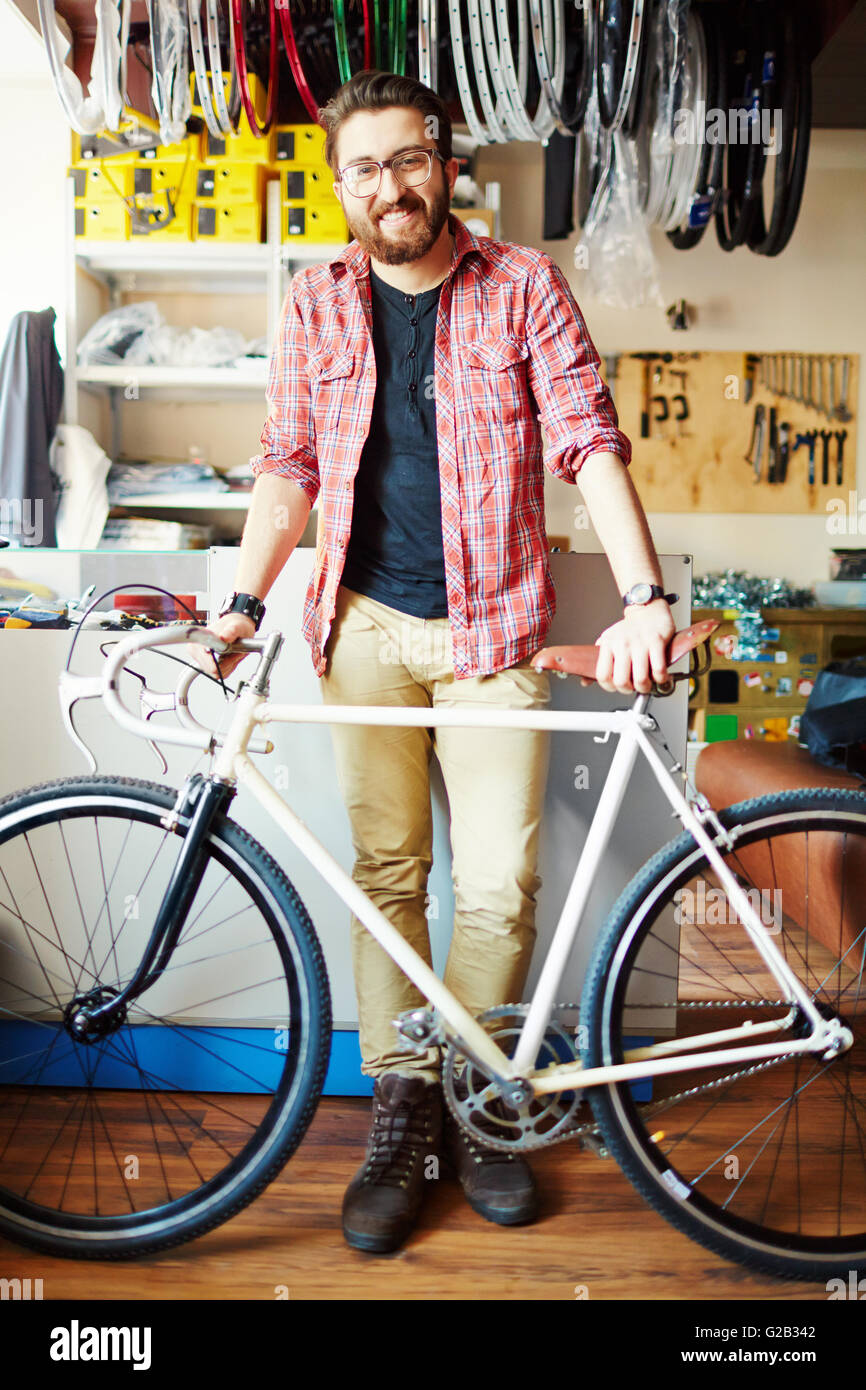 Buying cycle hi-res stock photography and images - Alamy