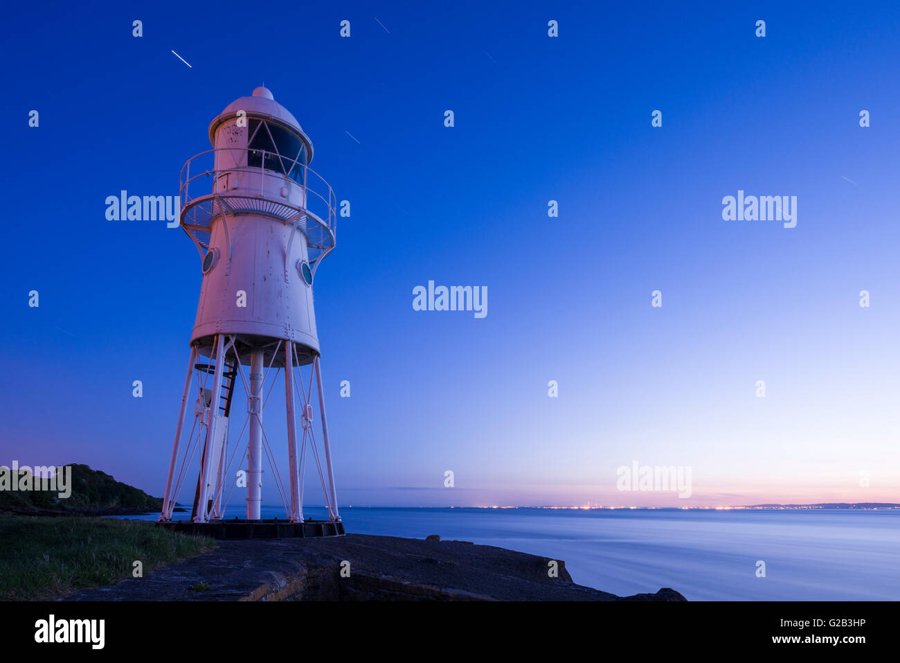 The Lighthouse overlooking the Severn Estuary at Black Nore, Portishead ...
