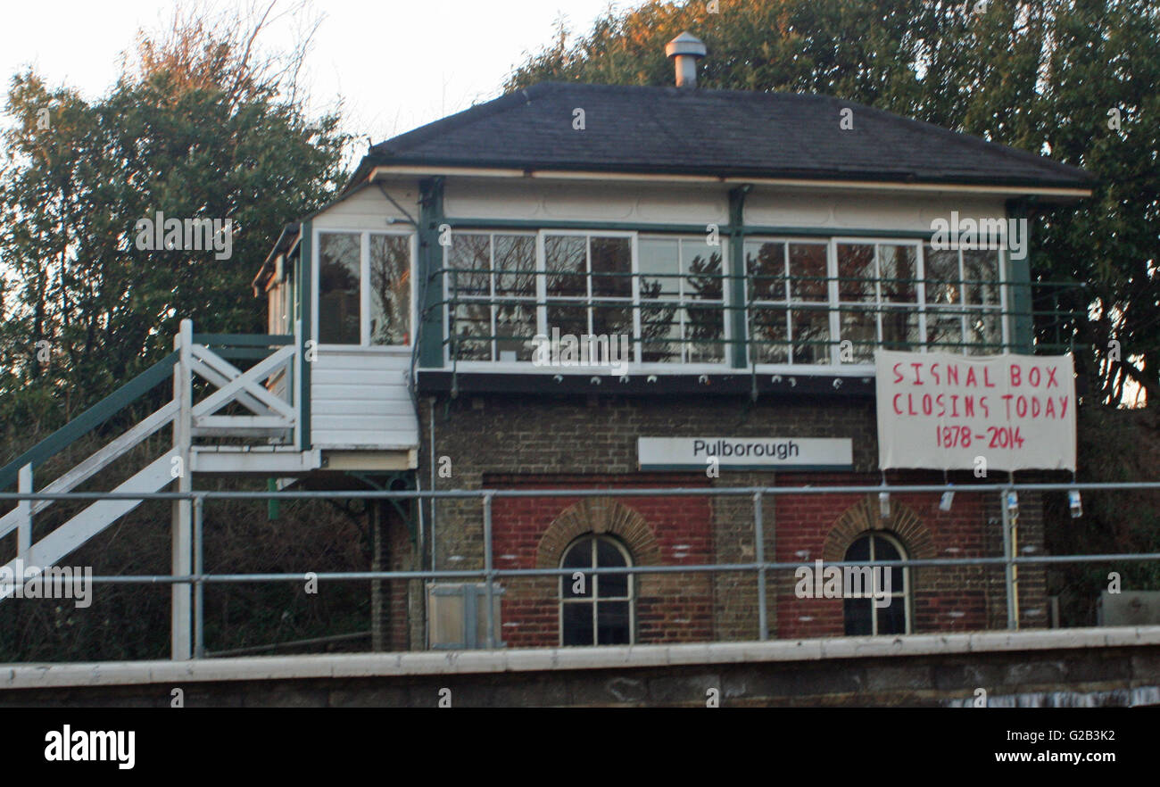 Pulborough station hi-res stock photography and images - Alamy