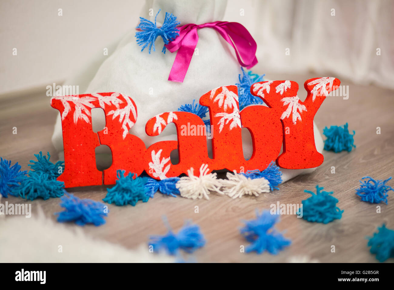 Red word hi-res stock photography and images - Alamy