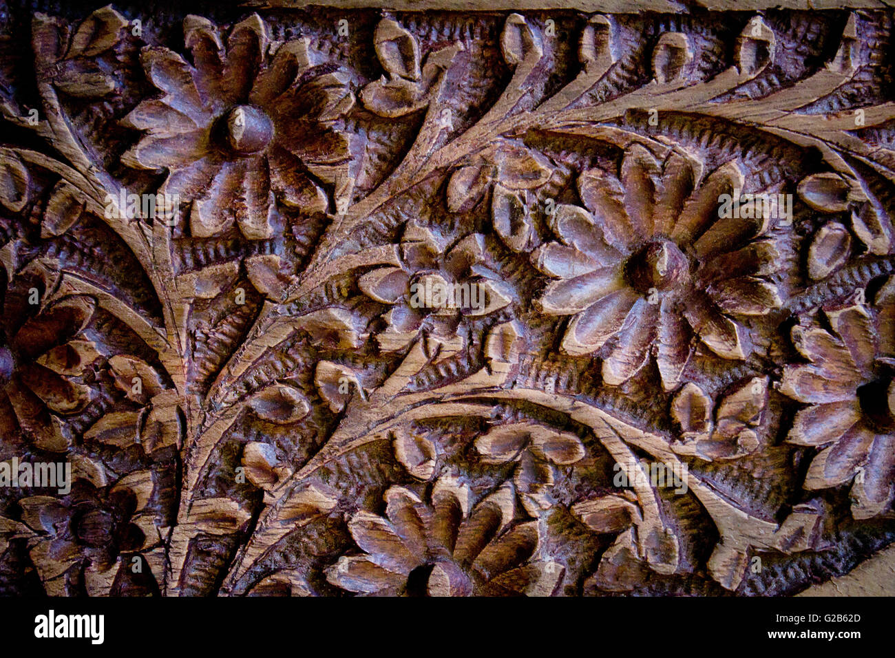 Carving pattern hi-res stock photography and images - Alamy