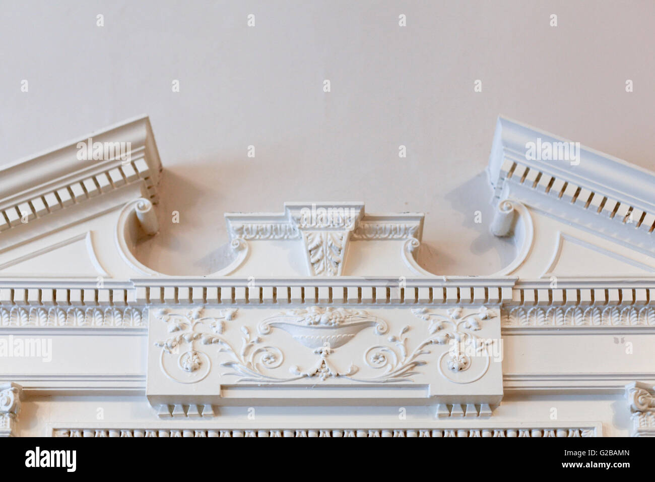 Pembridge Square, Notting Hill. Close view of the carvings and design ...