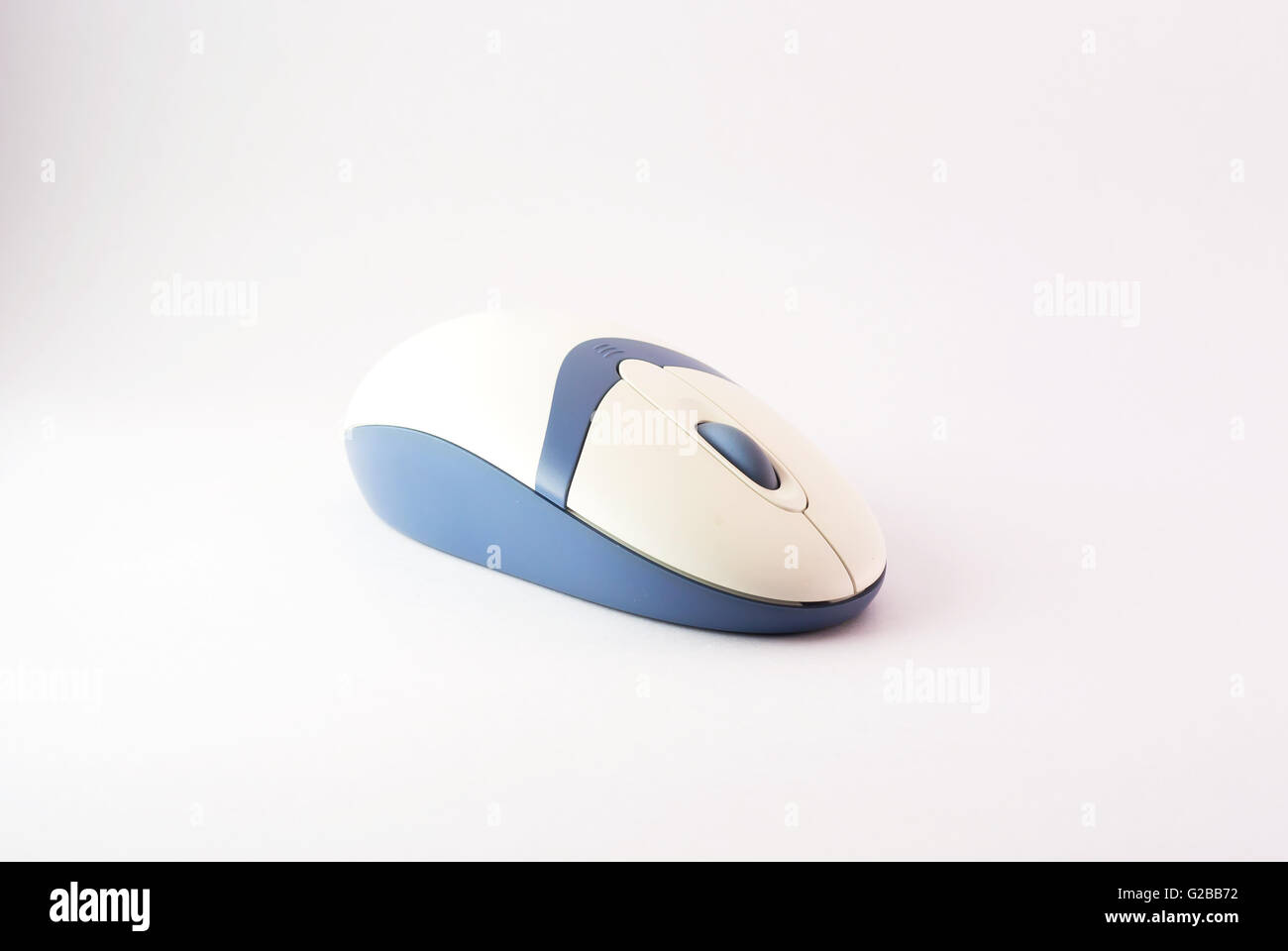 An Mouse computer in studio light Stock Photo - Alamy