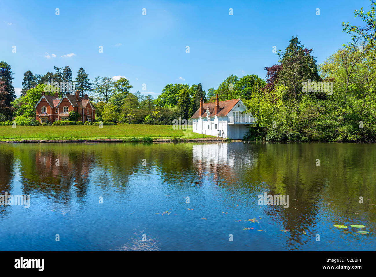 A lake in Virginia Water Park in Surrey, UK Stock Photo - Alamy