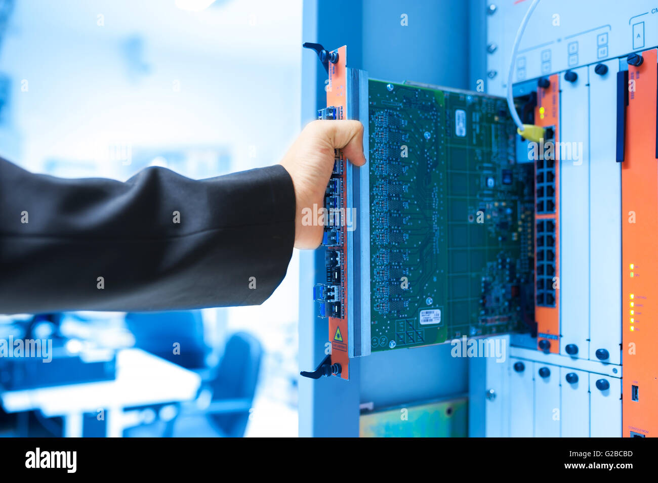 Fix network switch in data center room Stock Photo - Alamy
