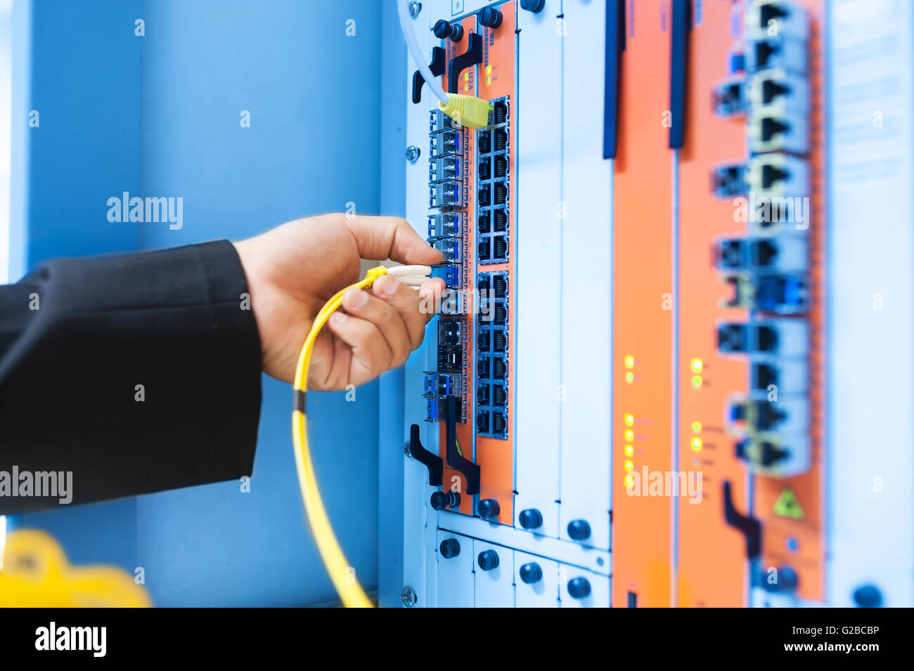 Fix network switch in data center room Stock Photo - Alamy