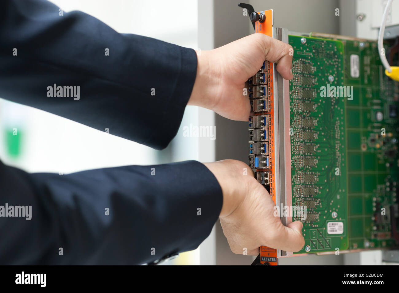 Fix network switch in data center room Stock Photo - Alamy