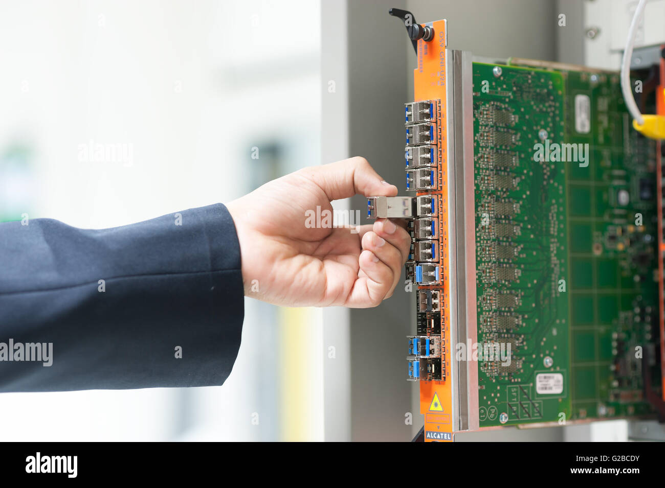 Fix network switch in data center room Stock Photo - Alamy