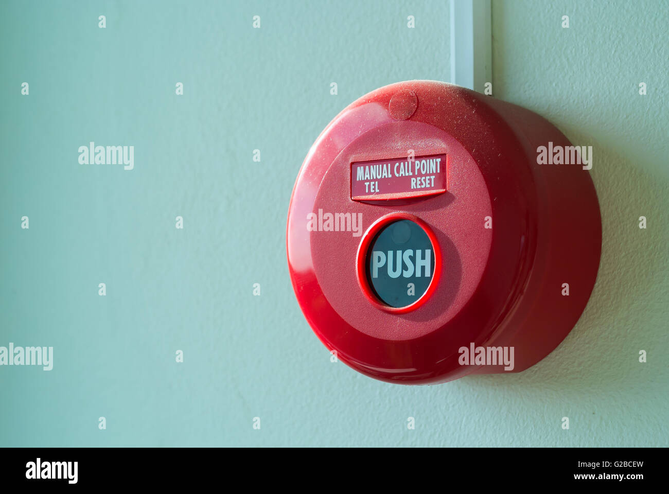 An Fire Alarm near door fire Stock Photo - Alamy