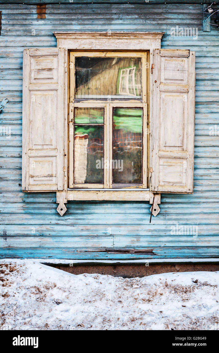 Blue wall with window hi-res stock photography and images - Alamy