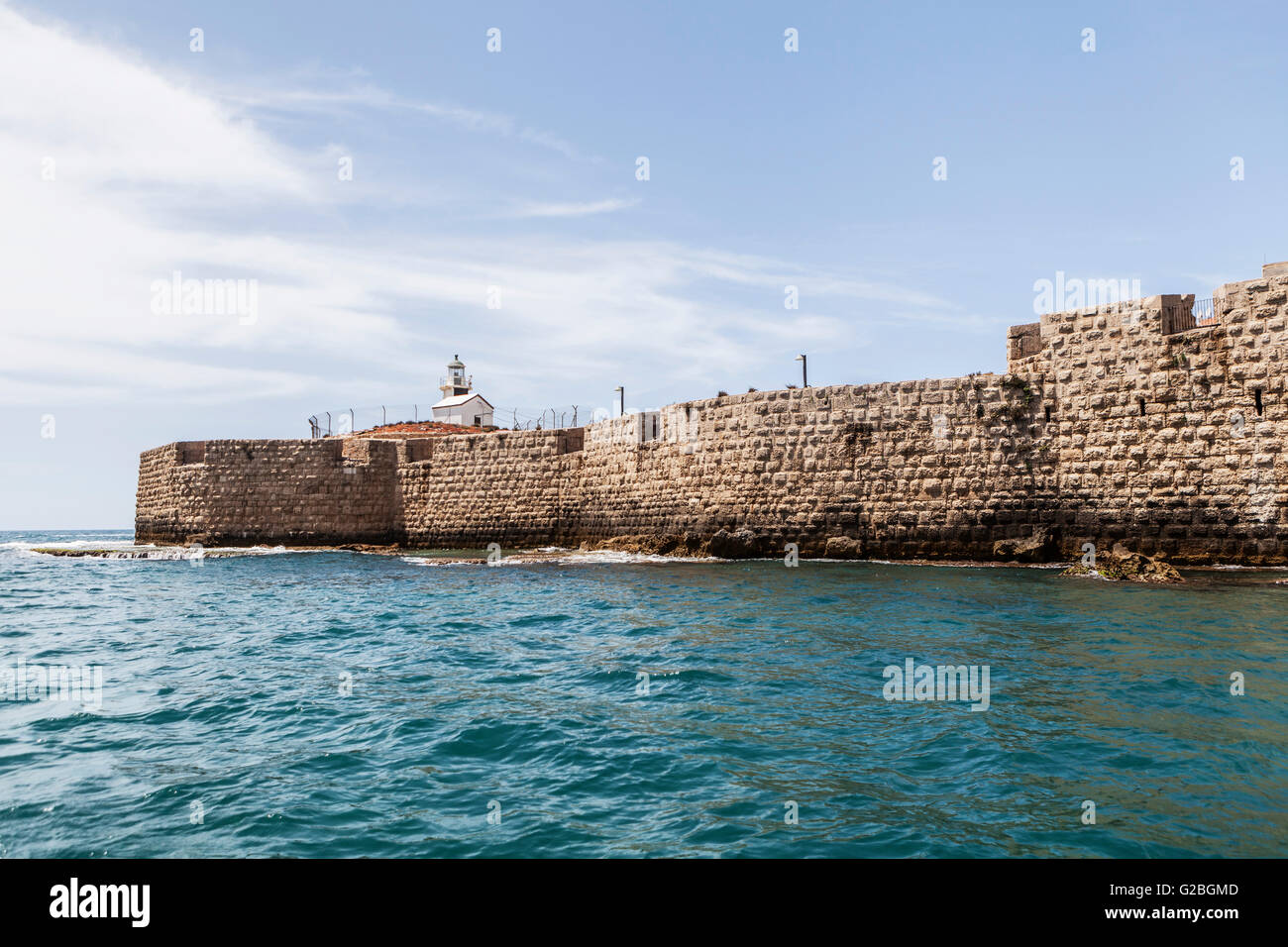 Old building by sea hi-res stock photography and images - Alamy