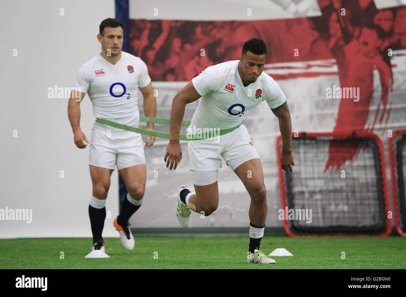 Anthony watson left hi-res stock photography and images - Alamy