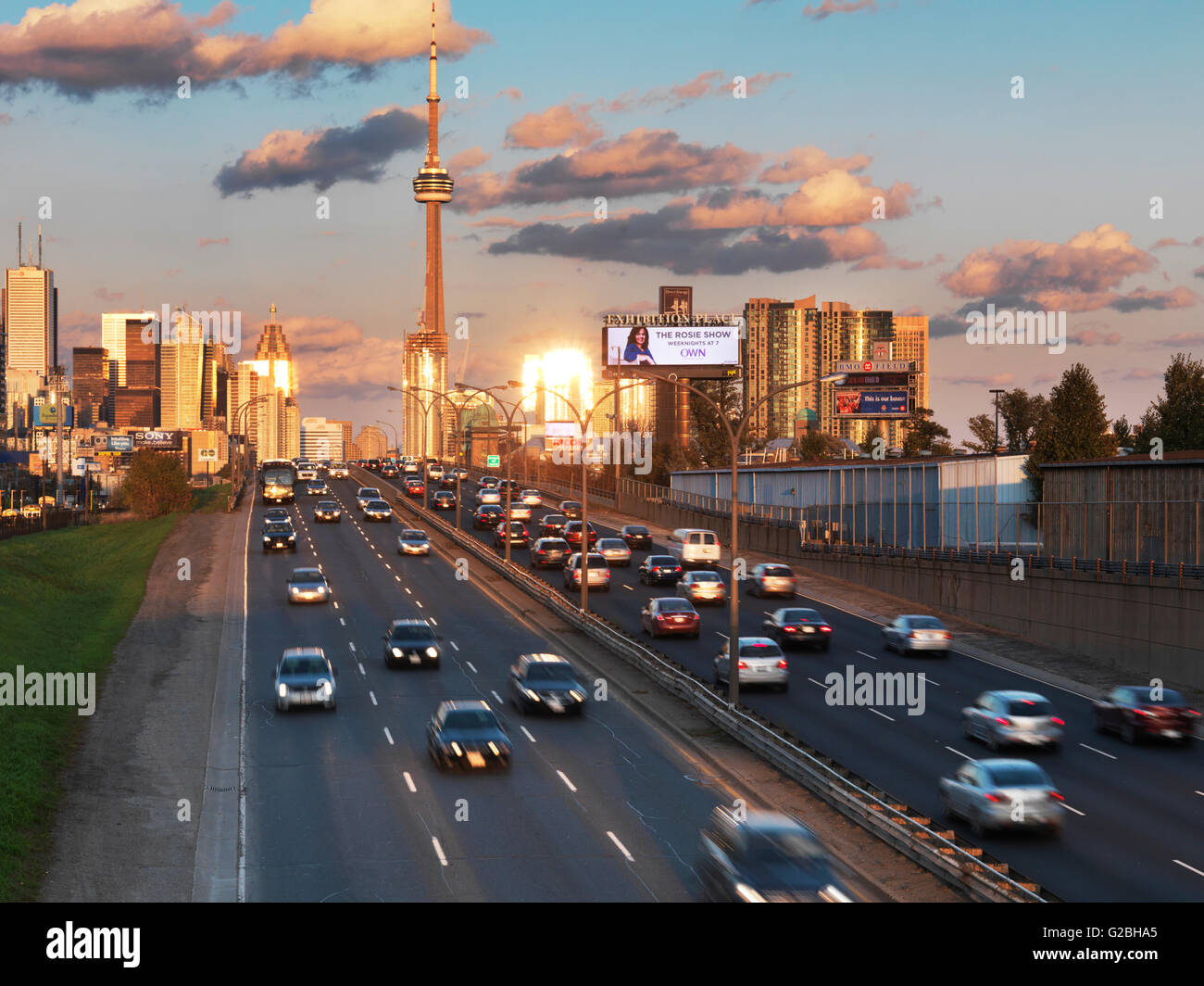 Gardiner Toronto High Resolution Stock Photography and Images - Alamy
