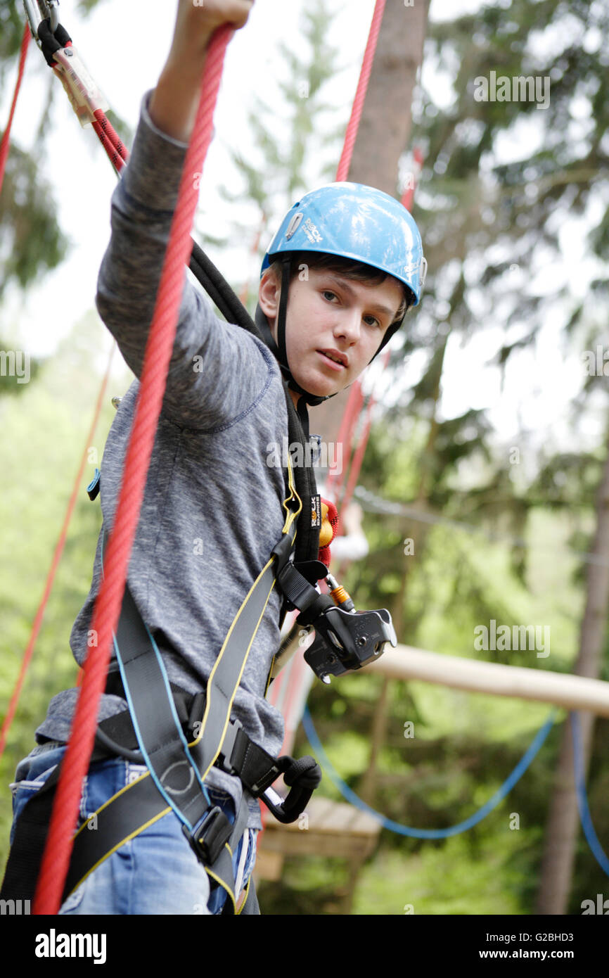 Roped up climbing hi-res stock photography and images - Alamy