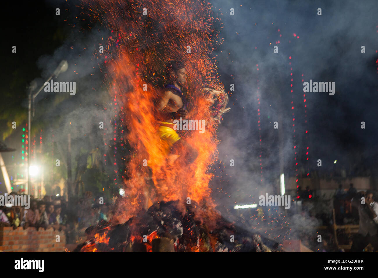 Firewalker ceremony agni kavadi perunguzhi hi-res stock photography and ...
