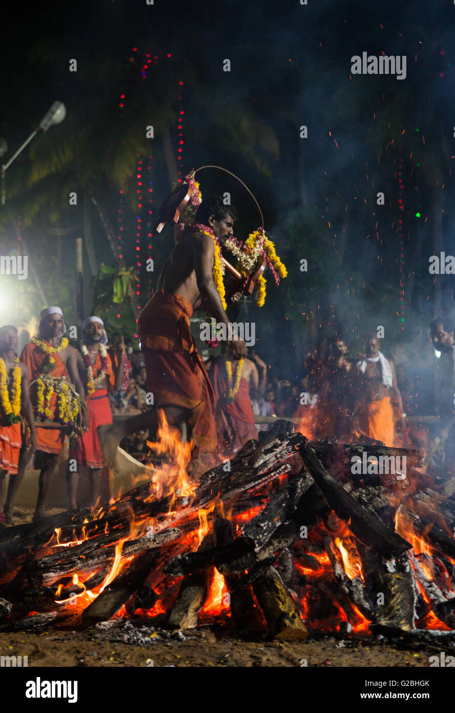 Kavadi dance kerala india hi-res stock photography and images - Alamy
