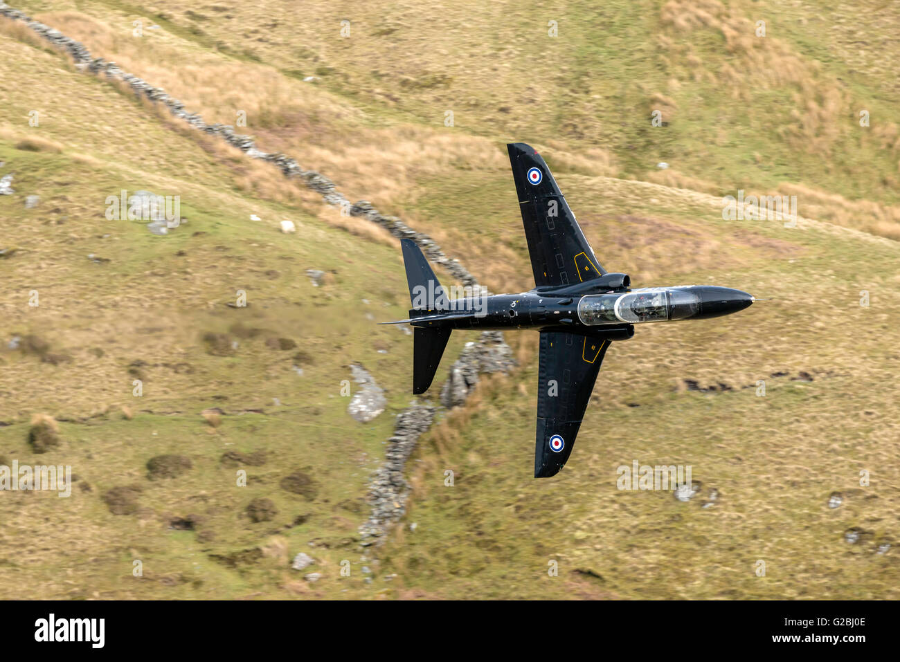 Hawk T1 Royal Navy Mach Loop Wales Uk Stock Photo - Alamy