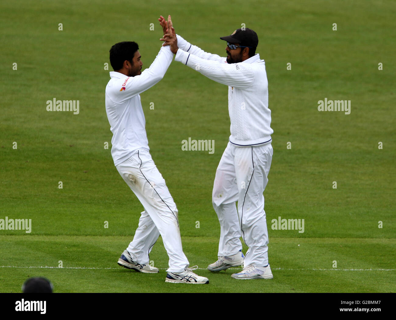 Sri Lanka's Milinda Siriwardana and Lahiru Thirimanne celebrate during ...