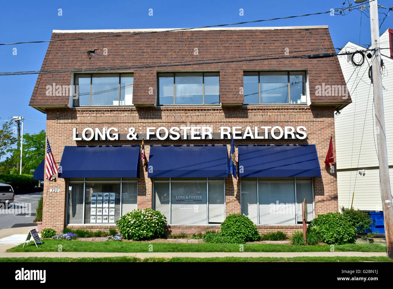 Long and foster hi-res stock photography and images - Alamy
