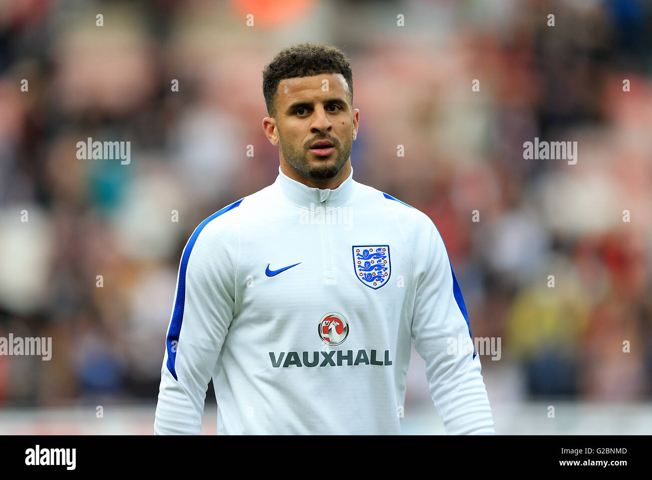England's Kyle Walker warms up prior to the International Friendly at ...