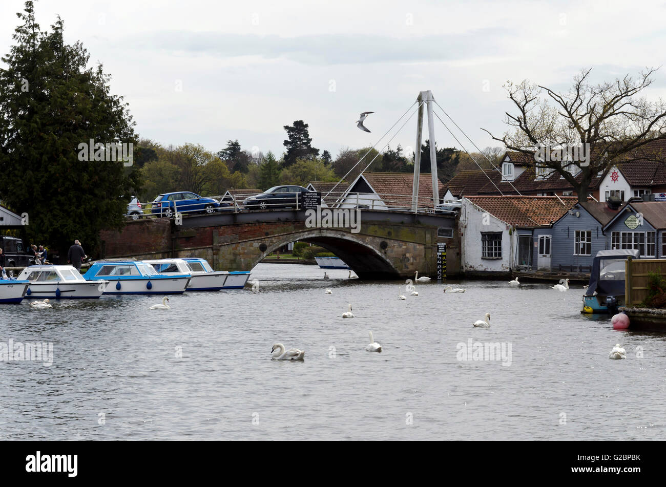 Wroxham bridge hi-res stock photography and images - Alamy
