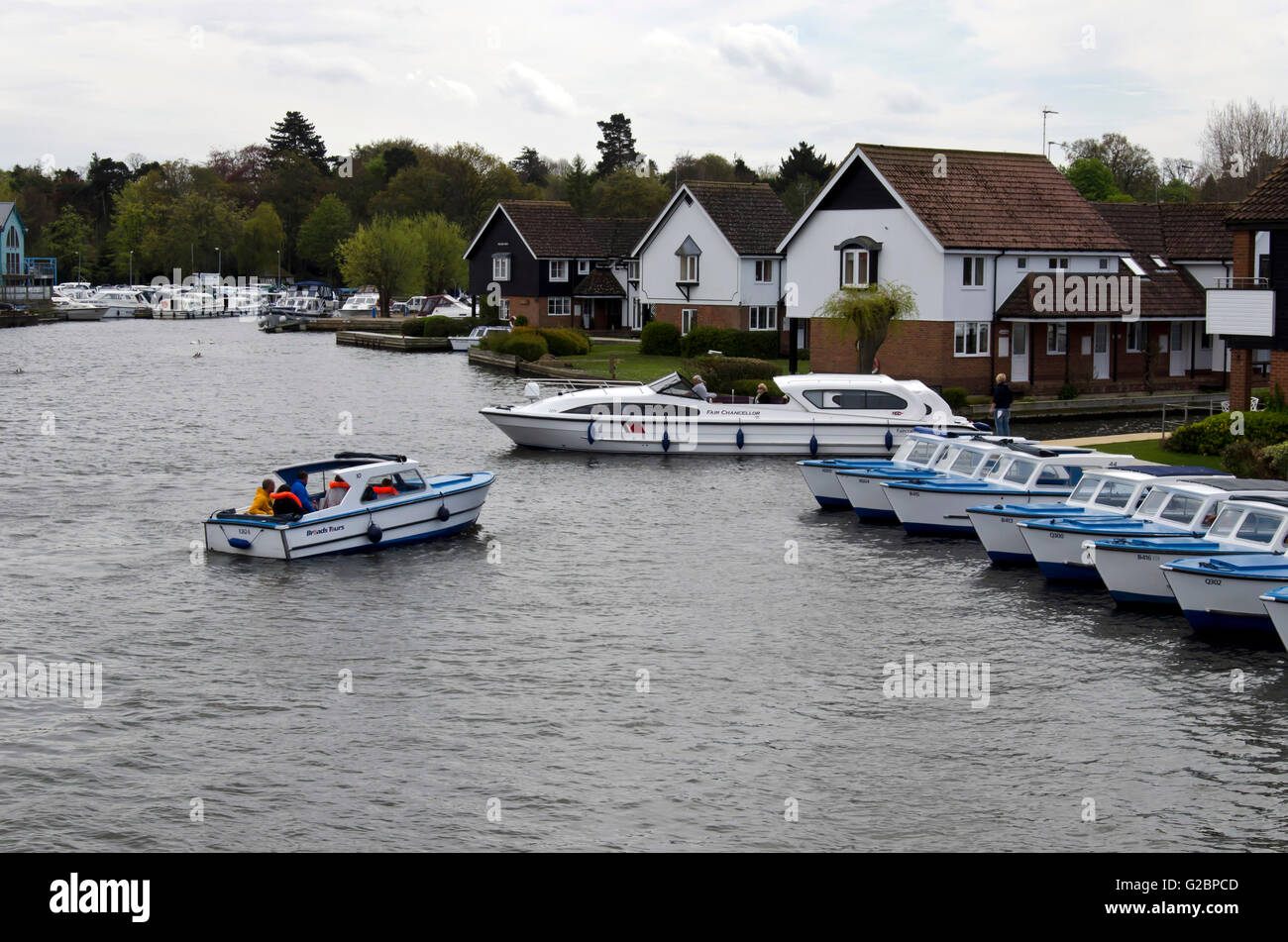 Wroxham bridge hi-res stock photography and images - Alamy