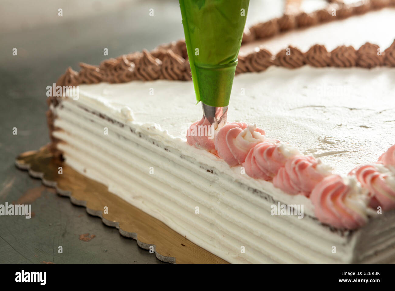 Colorful cake sweet beautiful hi-res stock photography and images - Alamy