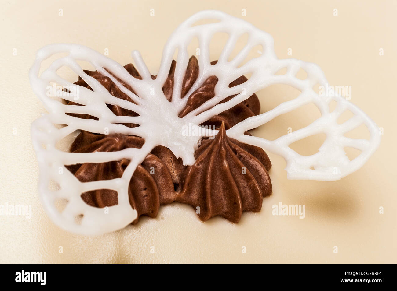 Butterfly cake hi-res stock photography and images - Alamy