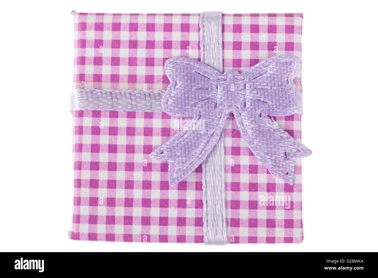 Pink jewelry ring cardboard box with pattern and ribbon isolated on ...