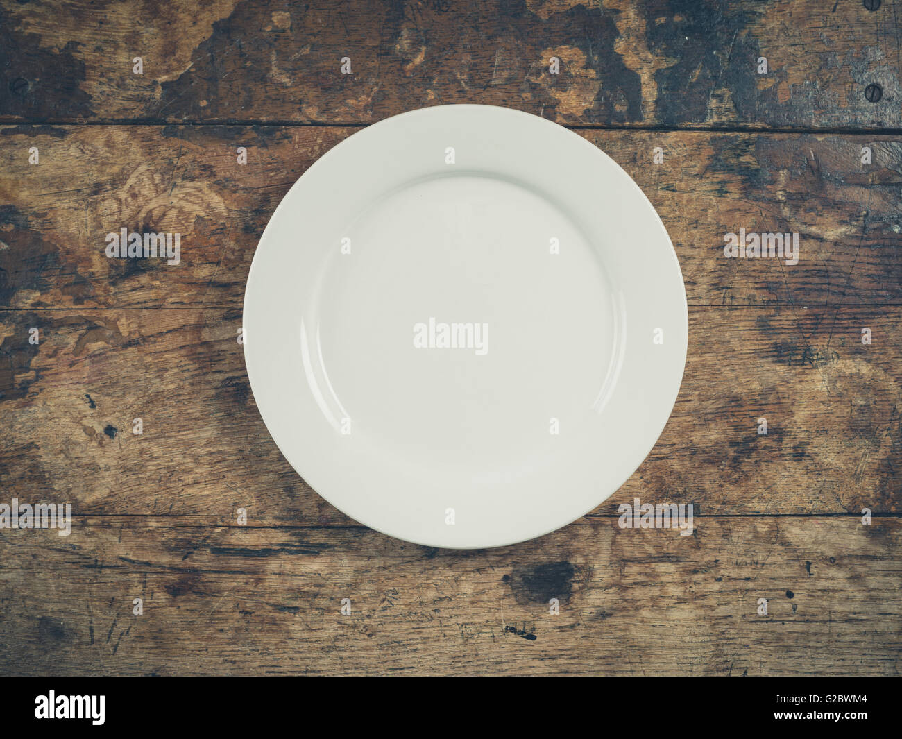Dining table overhead hi-res stock photography and images - Alamy
