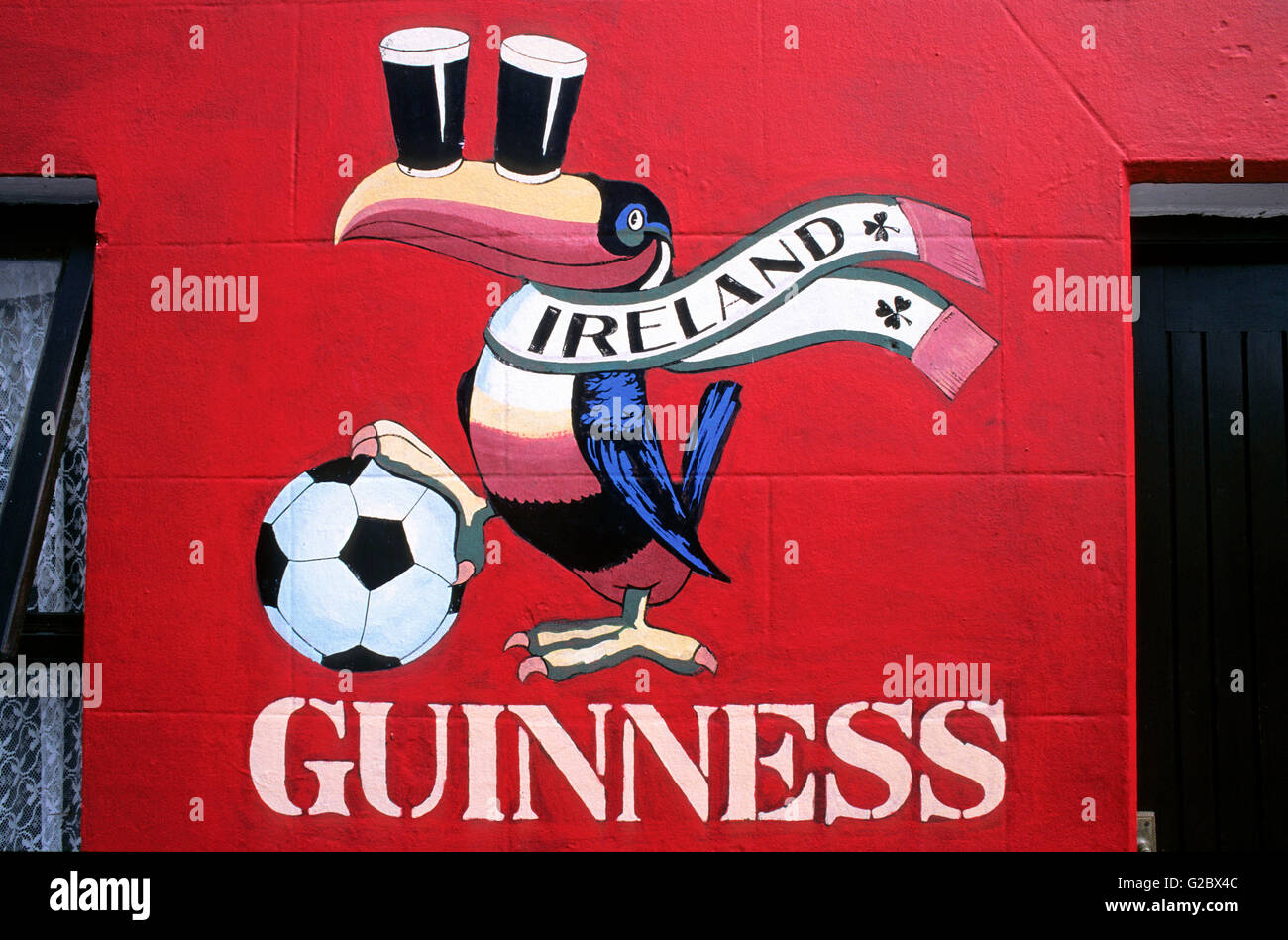 Guinness painting hi-res stock photography and images - Alamy