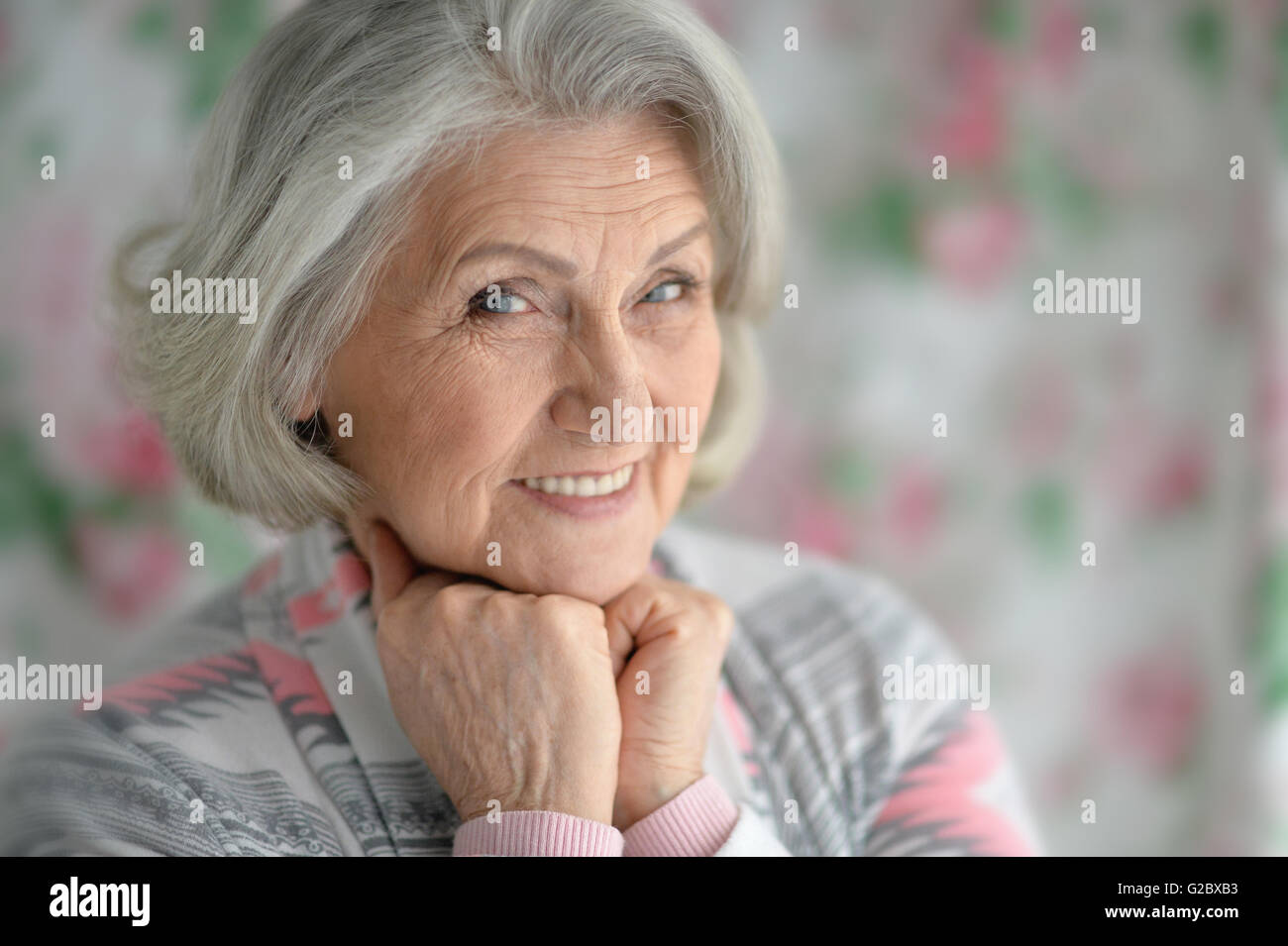 Senior woman portrait Stock Photo - Alamy