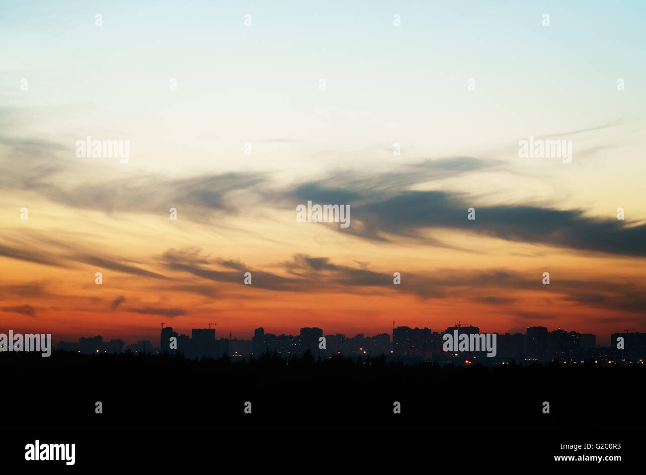 Dark contrast sunset hi-res stock photography and images - Alamy