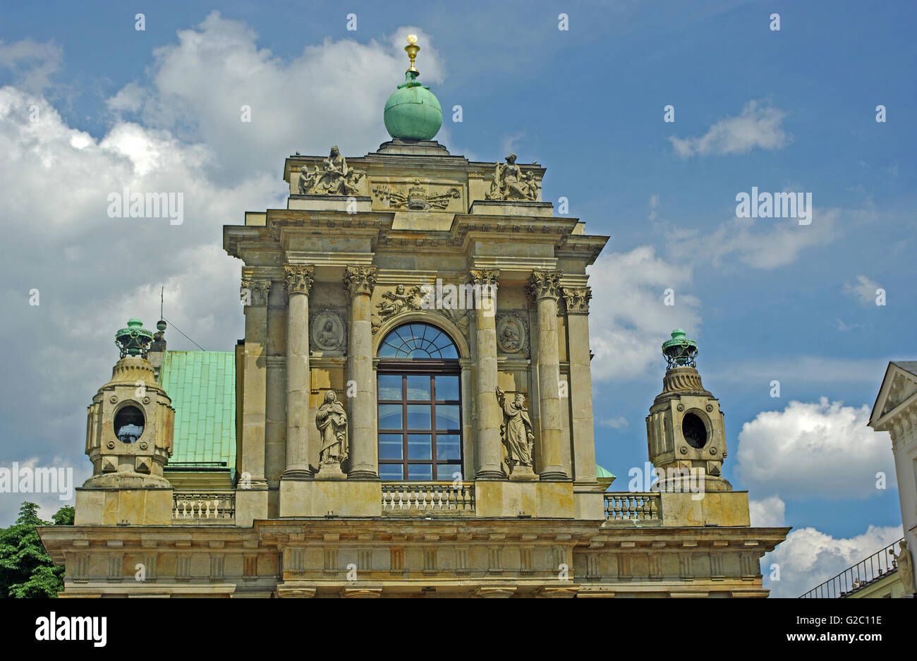 Neo classical facade hi-res stock photography and images - Alamy
