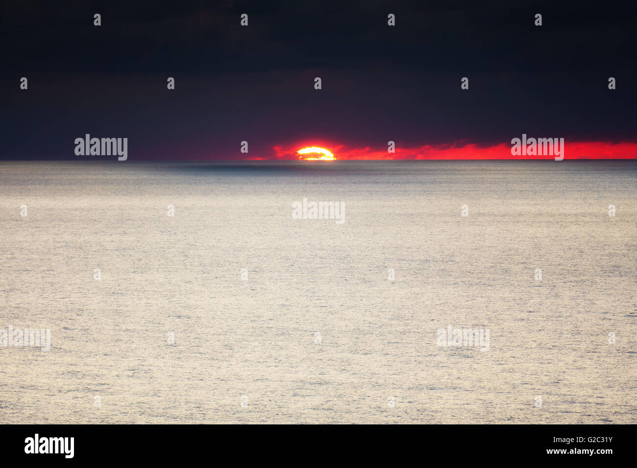 Beautiful evening sea sky hi-res stock photography and images - Alamy