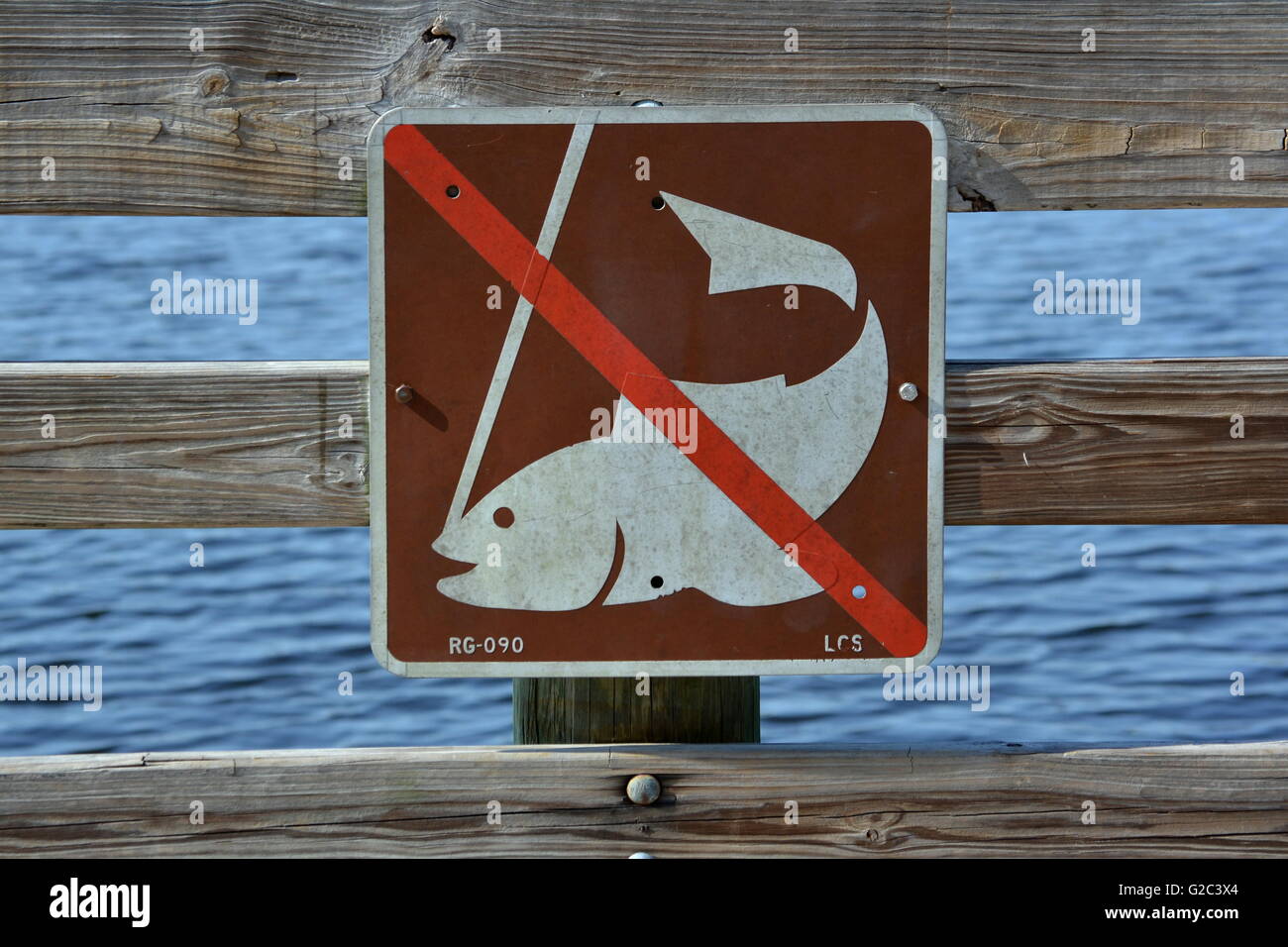 No fishing sign Stock Photo - Alamy