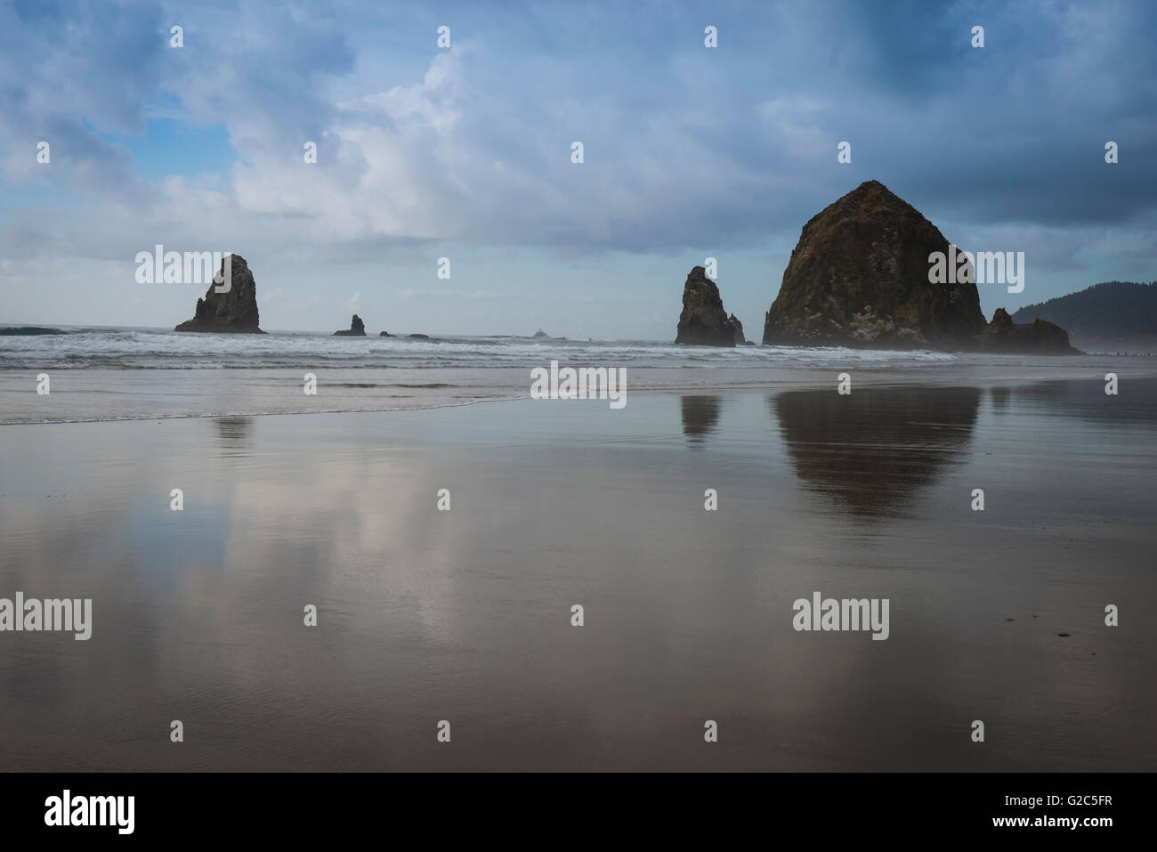 Haystack islands hi-res stock photography and images - Alamy