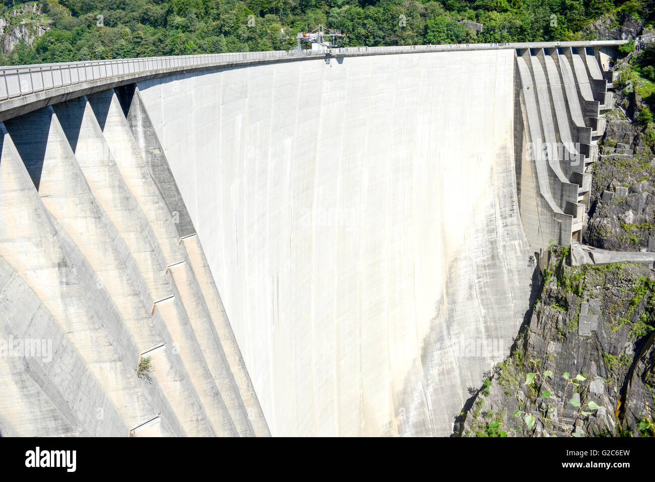 The dam of Verzasca on the italian part of Swtzerland Stock Photo - Alamy