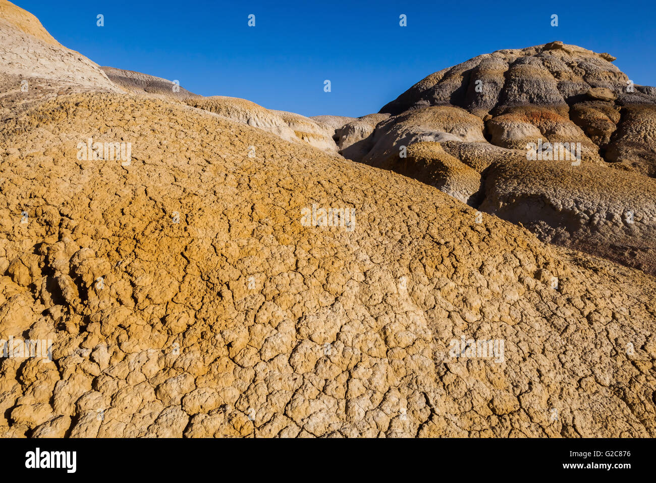 Colorful desert scene hi-res stock photography and images - Alamy