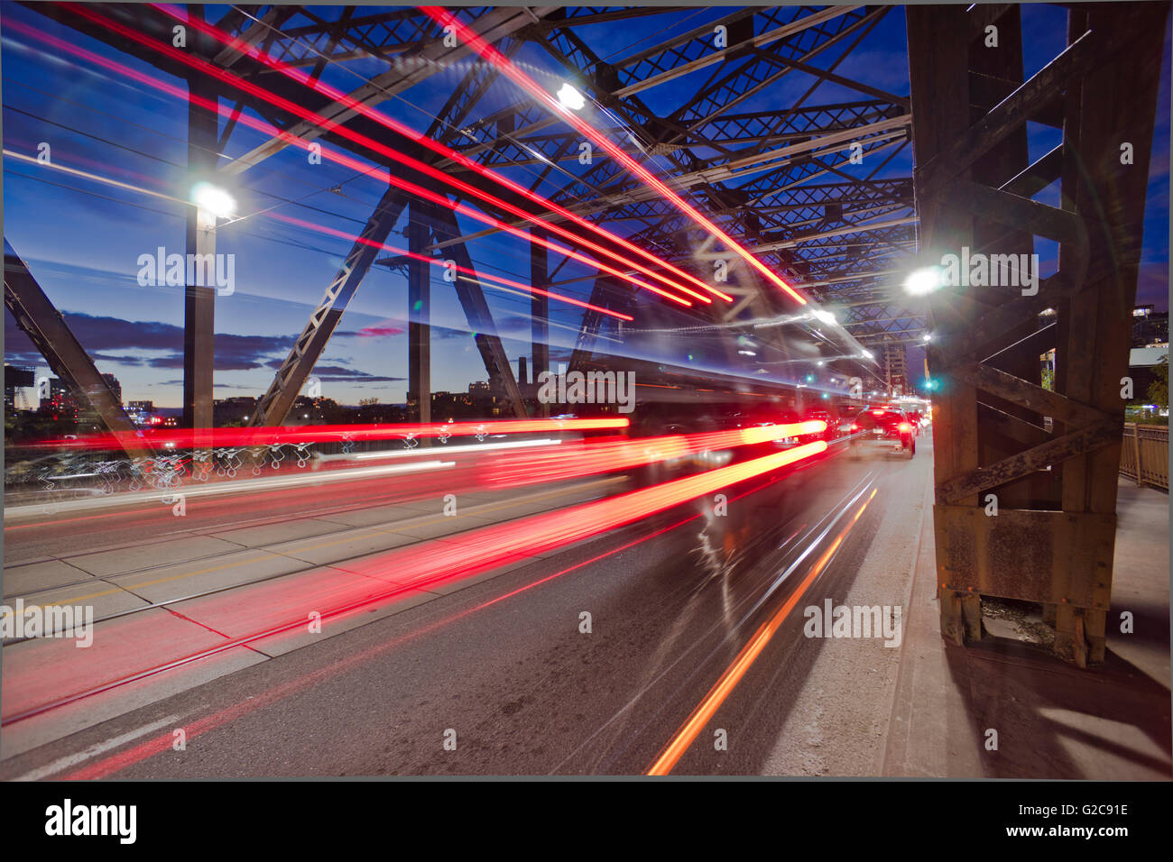 Traffic timelapse hi-res stock photography and images - Alamy
