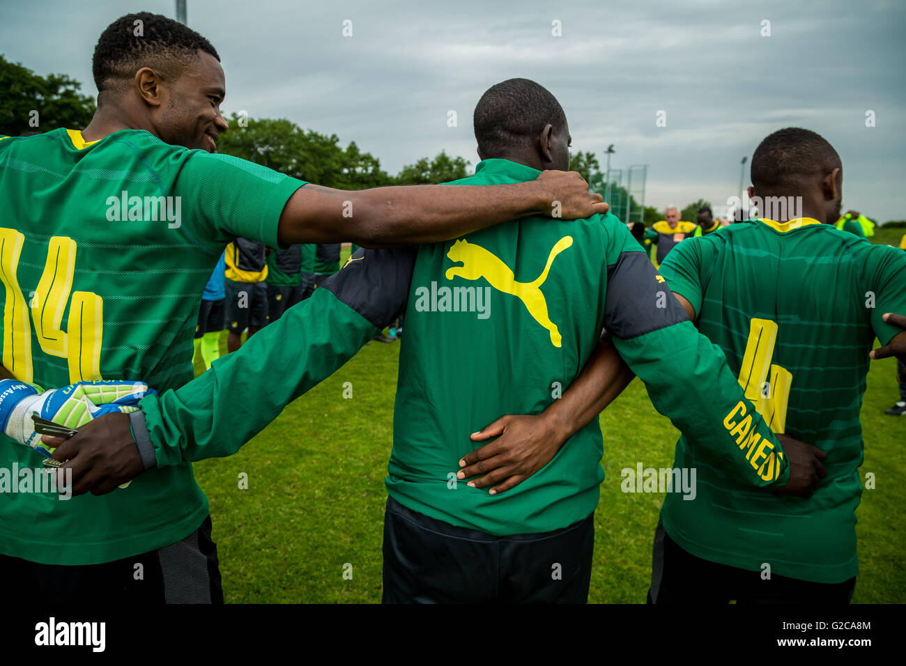Cameroun football team hi-res stock photography and images - Alamy