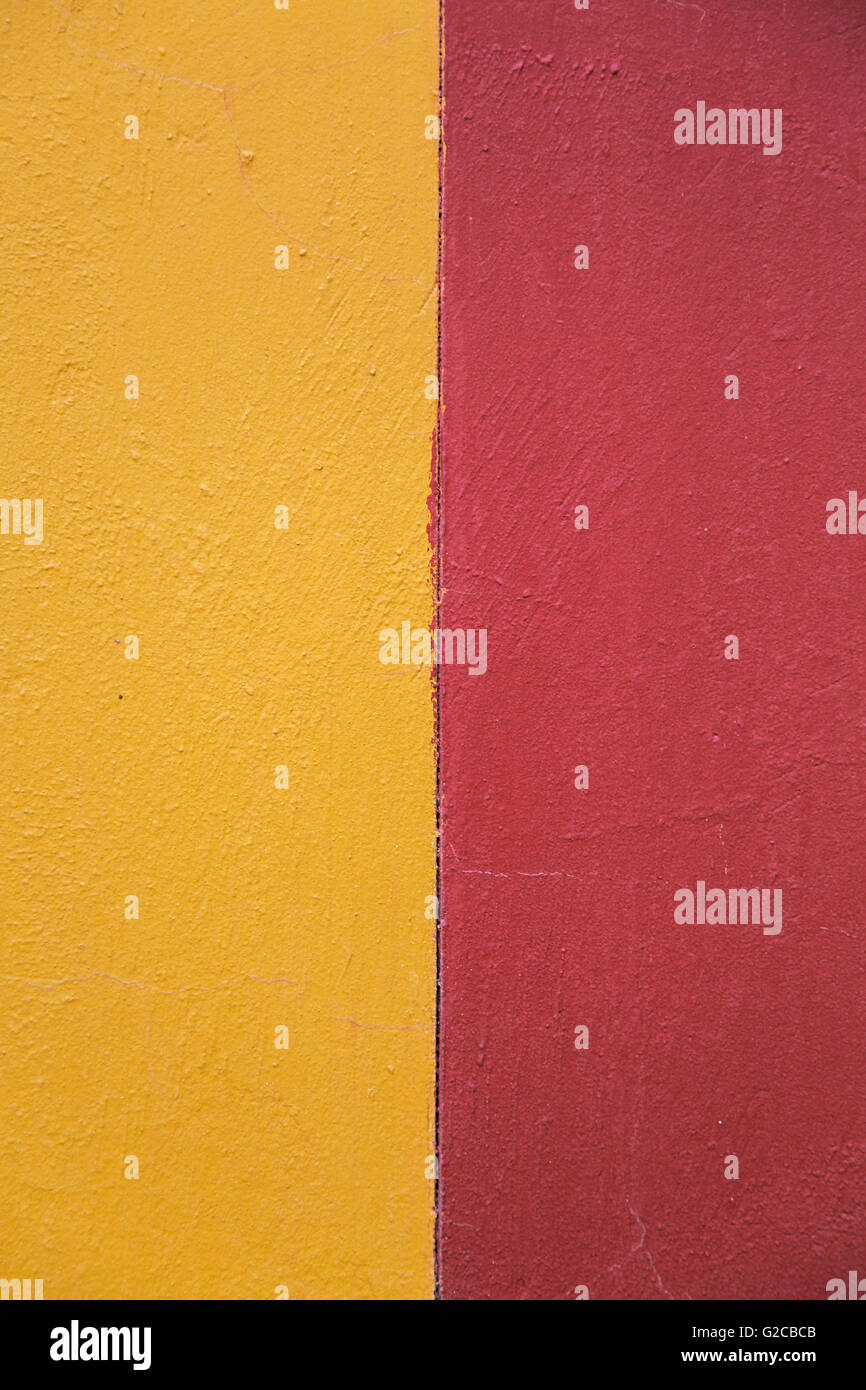 Two colors hi-res stock photography and images - Alamy