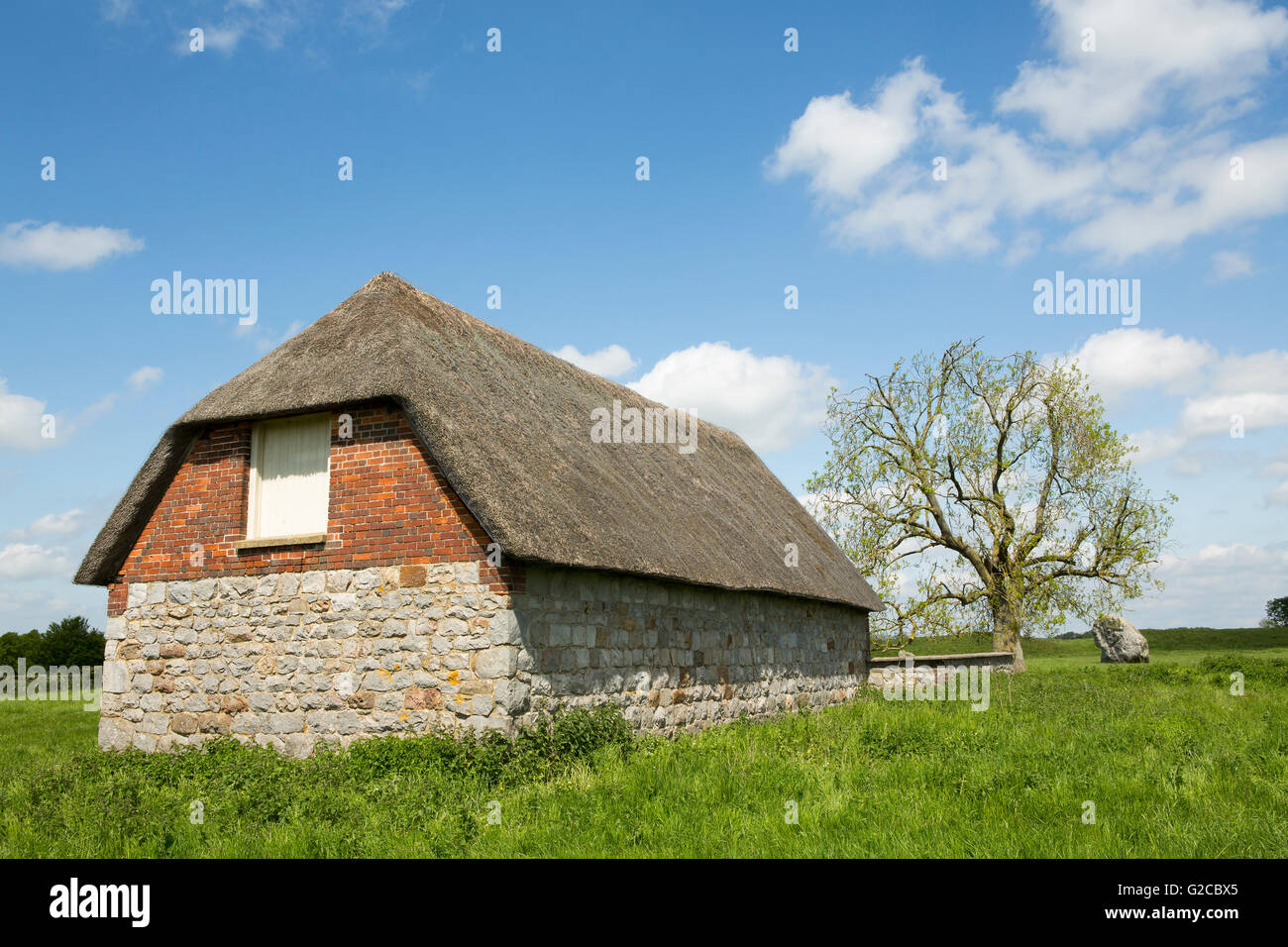Brick barns hi-res stock photography and images - Alamy