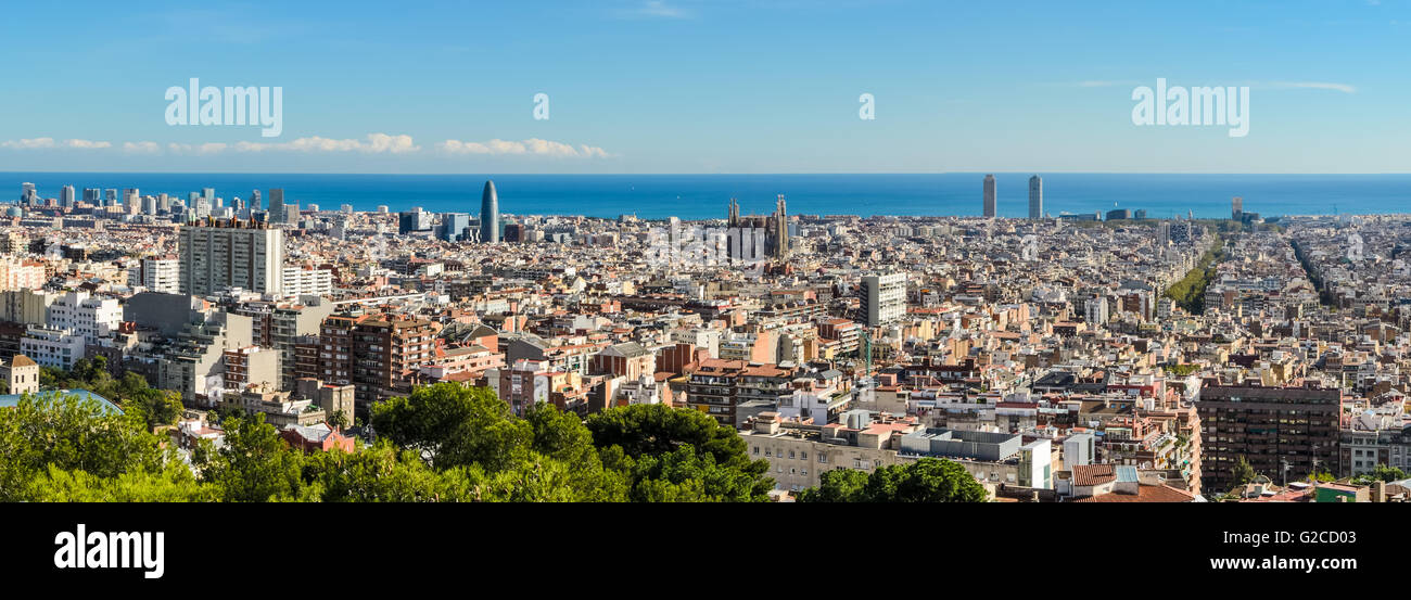 Barcelona cityscape skyline hi-res stock photography and images - Alamy