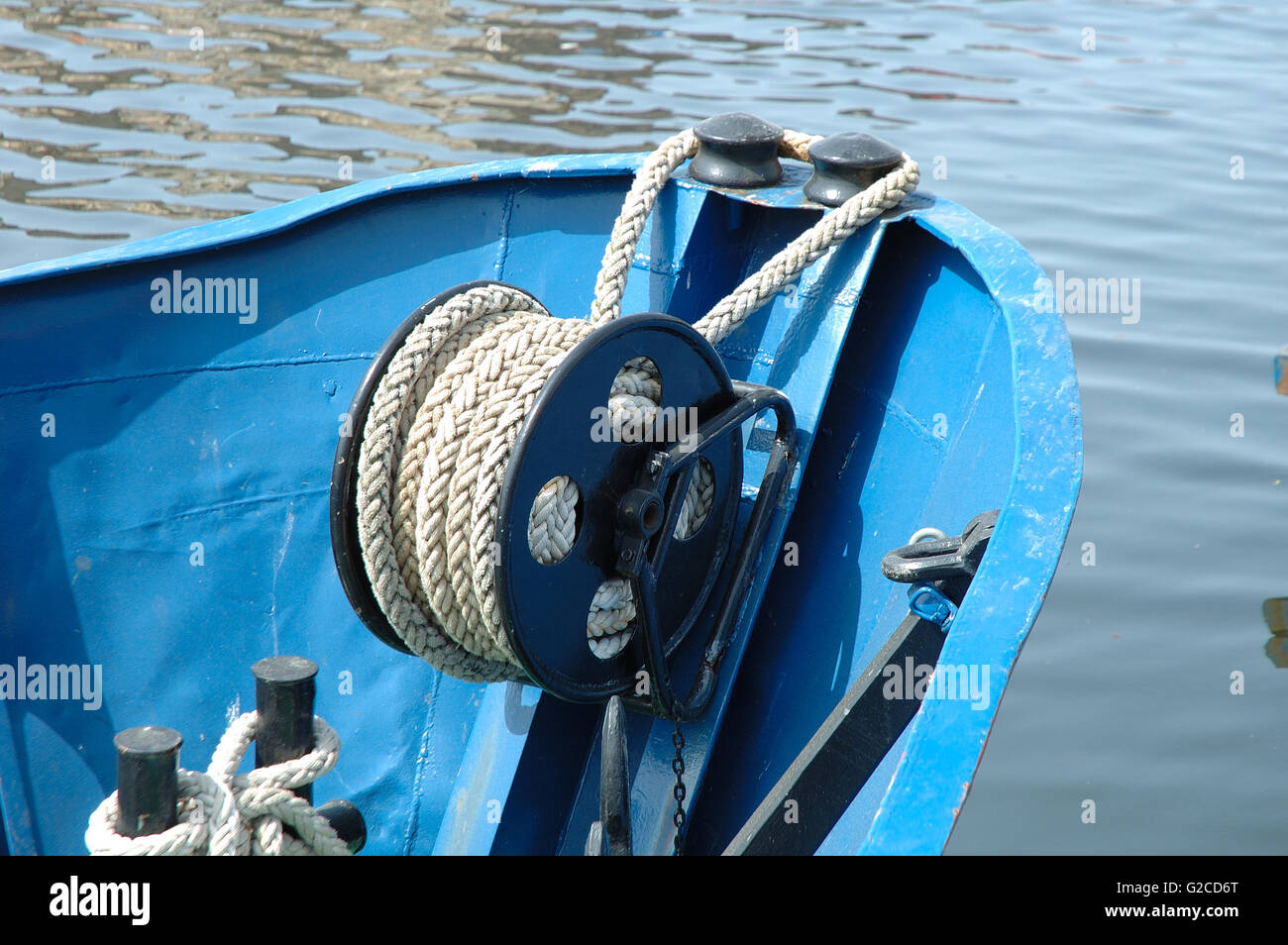 Vessel bow hi-res stock photography and images - Alamy