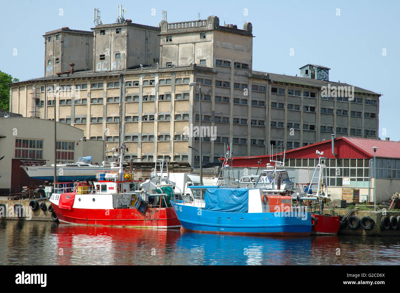 Old fishing factory hi-res stock photography and images - Alamy