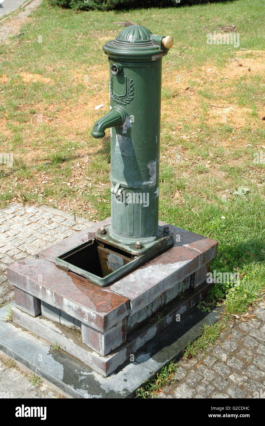 Green metal pump hi-res stock photography and images - Alamy